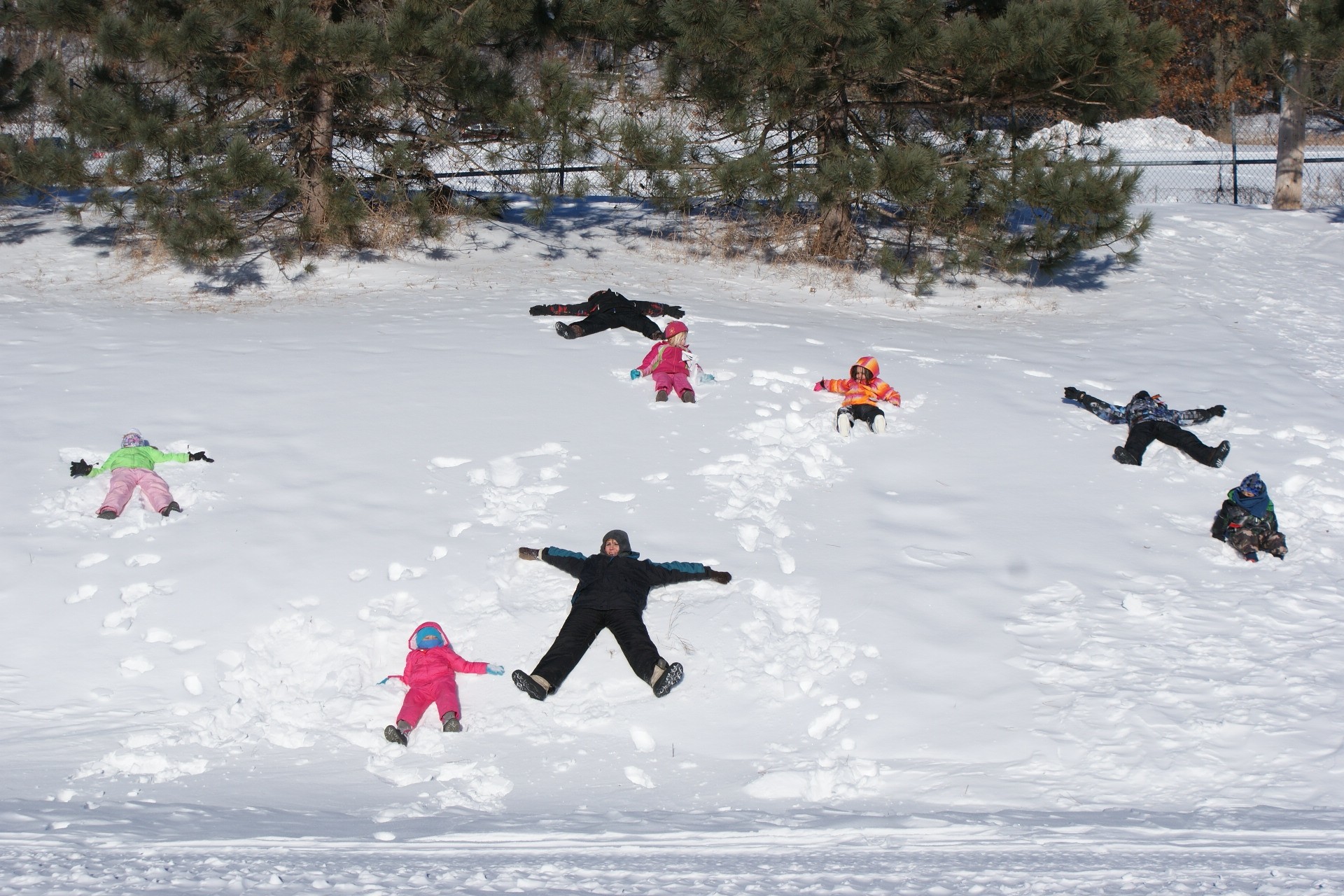 Hundreds brave Wisconsin's bitter cold temps at Winter Extravaganza ...