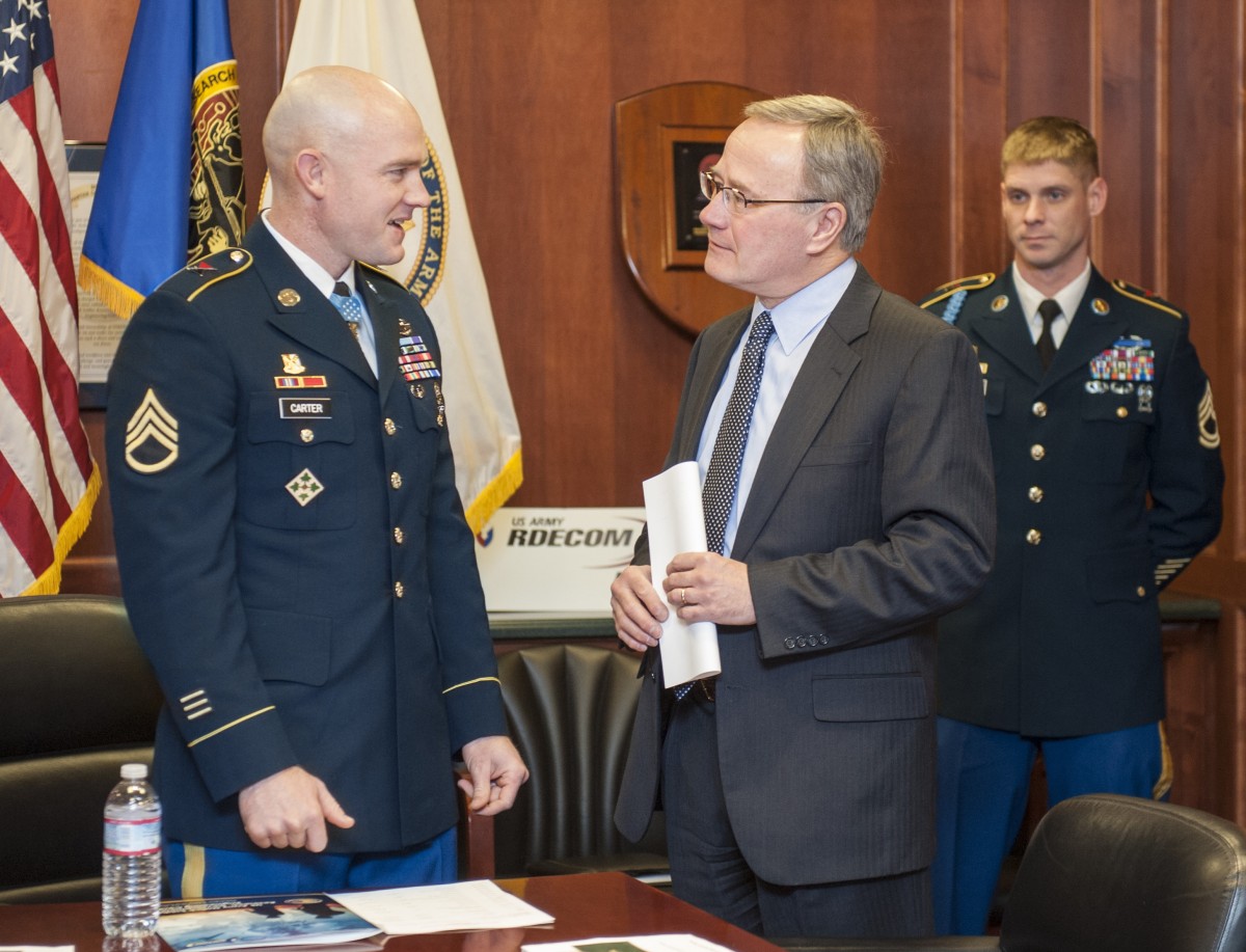 Medal of Honor recipient Ty Carter waging war on PTSD | Article | The ...