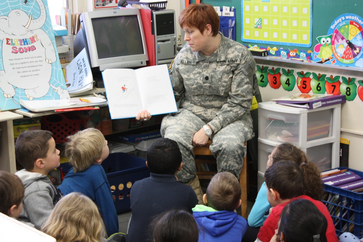 Picatinny dives into Read Across America | Article | The United States Army
