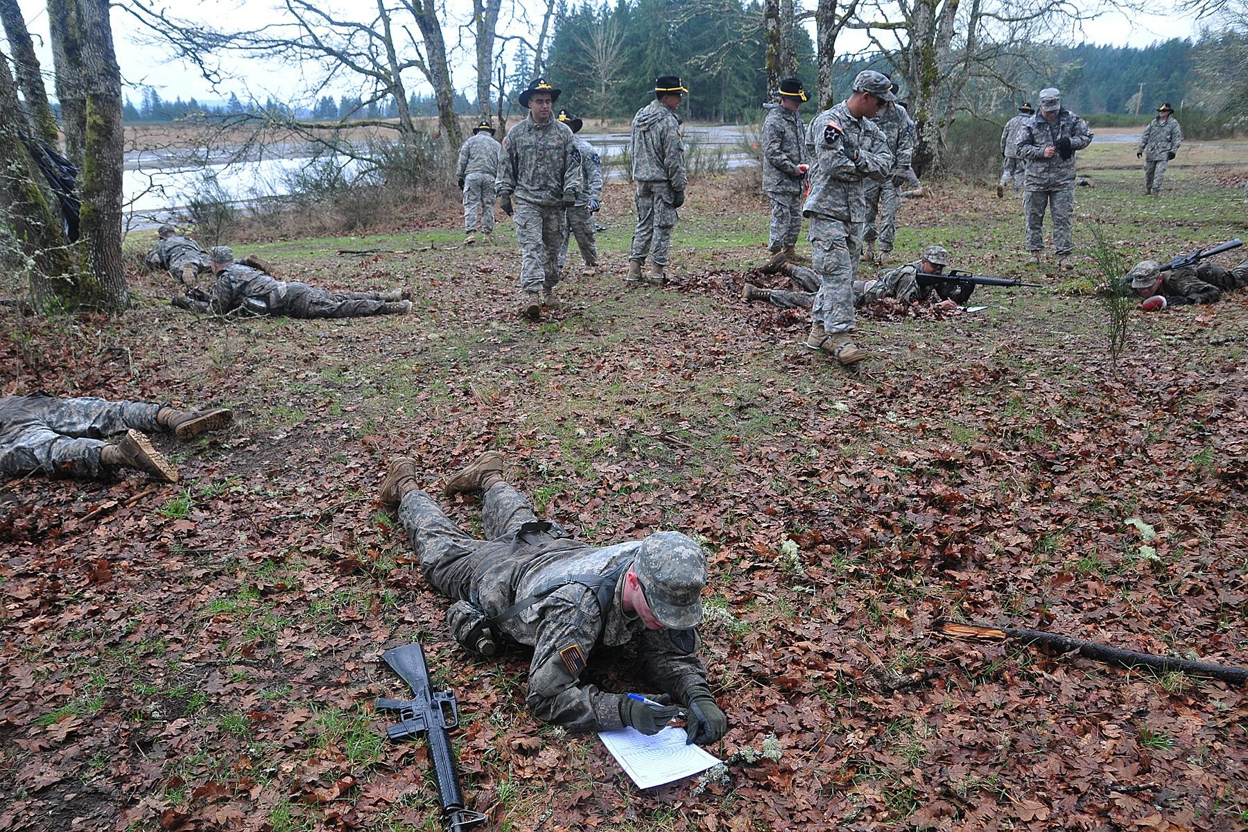 Soldiers endure rain, water for silver spurs | Article | The United ...