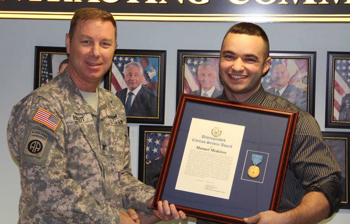 Contract specialist recognized for quick actions | Article | The United ...