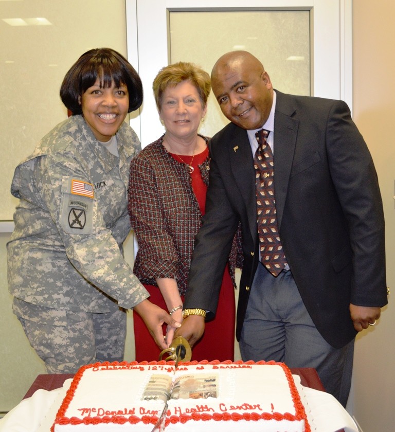 Mcahc Celebrates 127th Anniversary Of The Army Enlisted Medical Corps Article The United