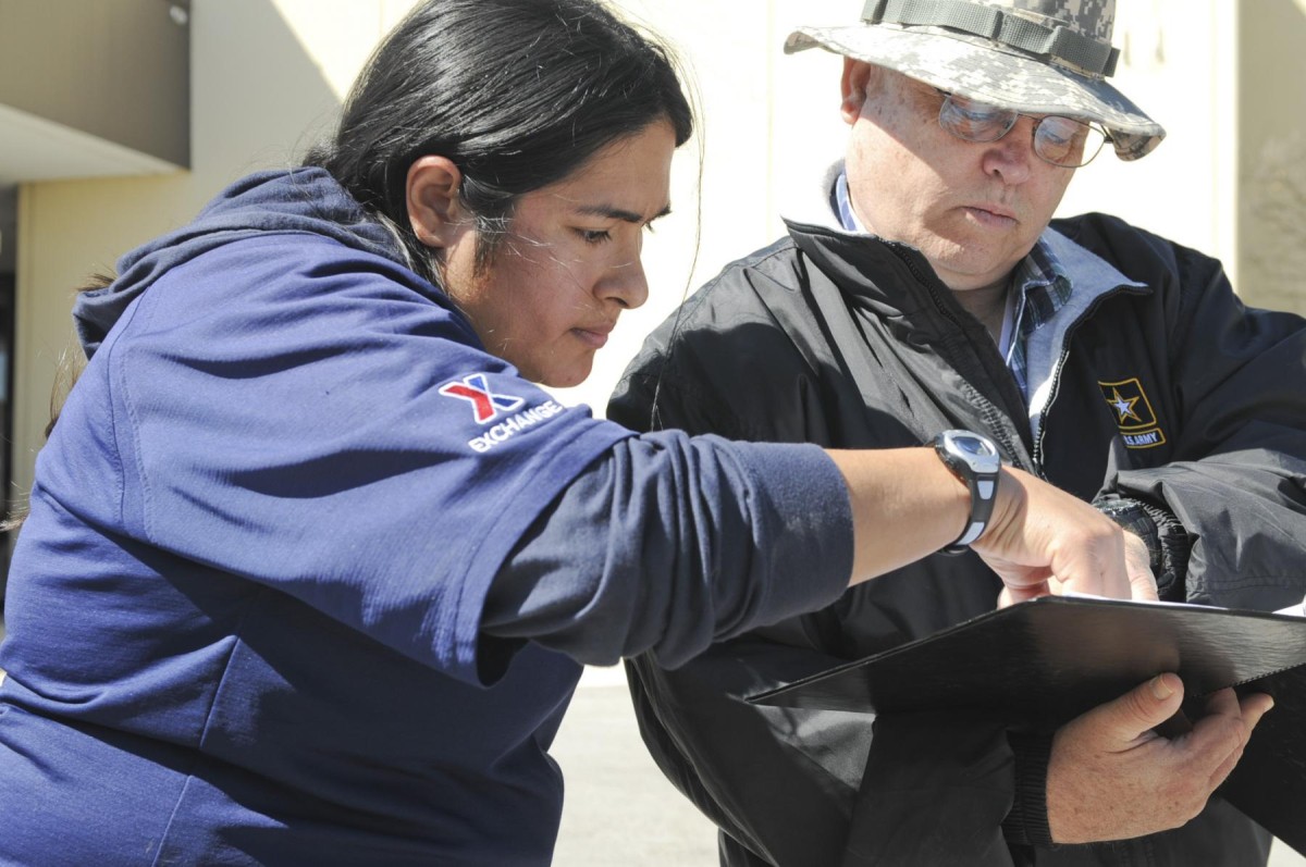 Navy veteran memorizes names of fallen heroes | Article | The United ...