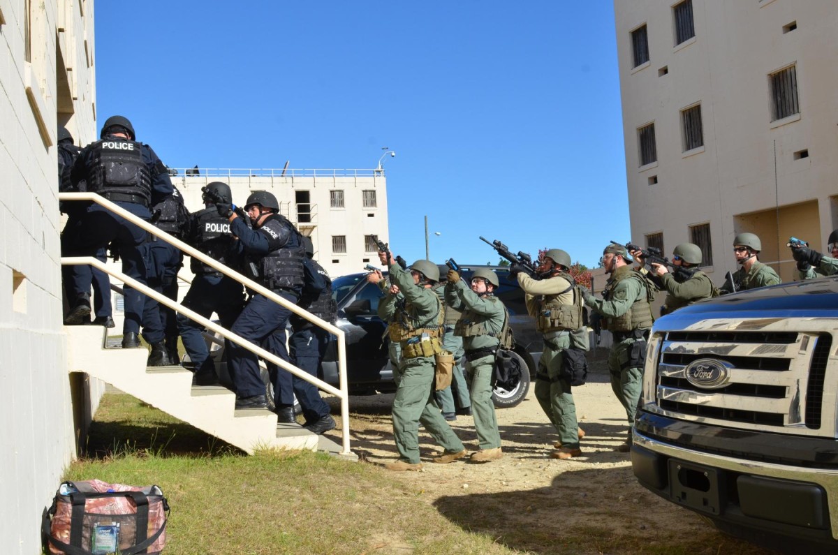Special reaction teams train to protect | Article | The United States Army