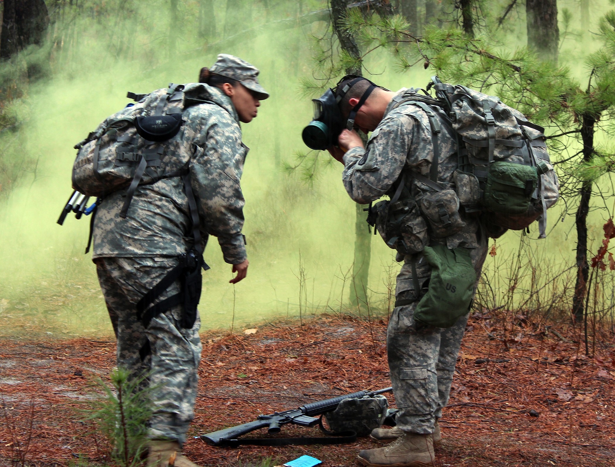 Medical Specialists Vie for Expert Field Medical Badge | Article | The ...