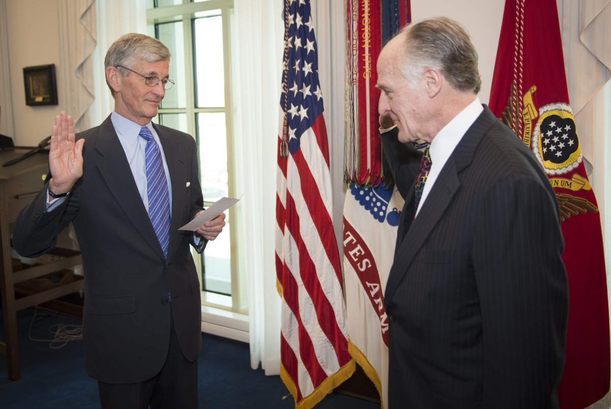 Secretary swears in new Civilian Aide | Article | The United States Army