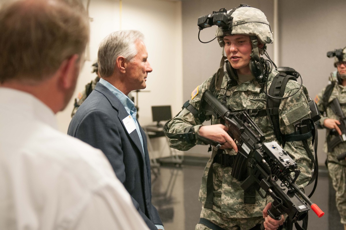 'Big Red One' leaders share Fort Riley's future with community ...