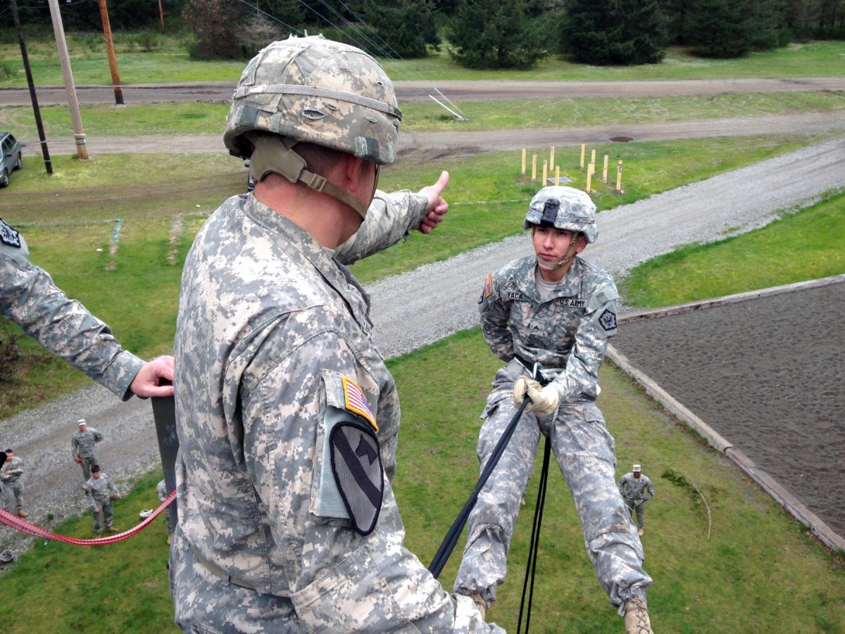 3-2 SBCT NCOs conduct joint training with 555th Engineer Brigade ...