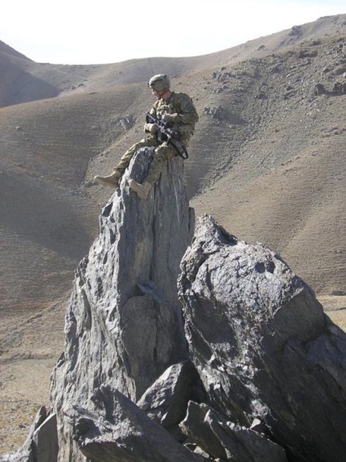 Shot at point-blank range, Soldier gets back life-saving body armor ...