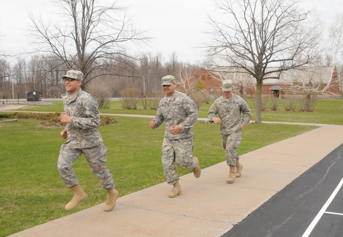 CSF2 team helps Soldiers prepare for upcoming EIB evaluation | Article ...