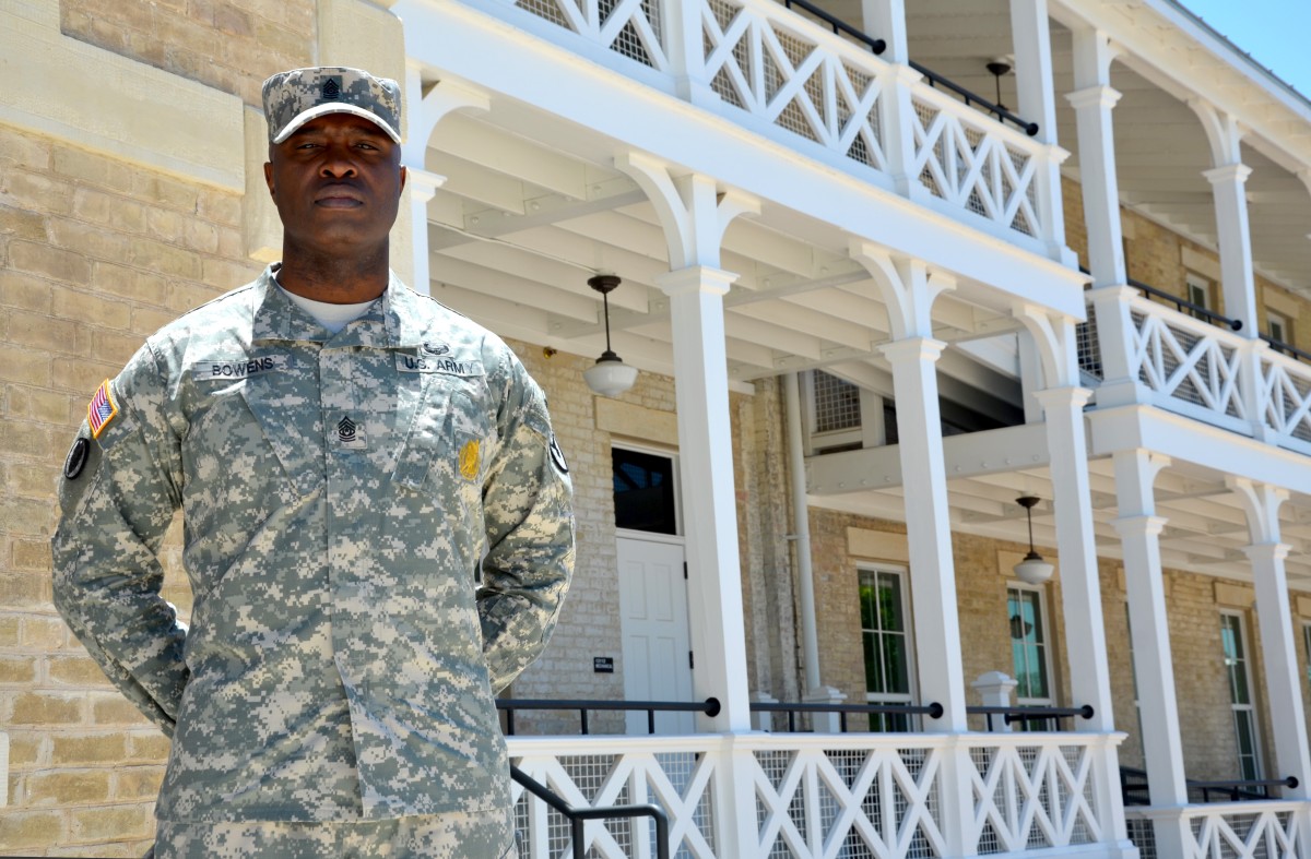 Editorial: Contracting senior enlisted relevant, resilient, ready to ...