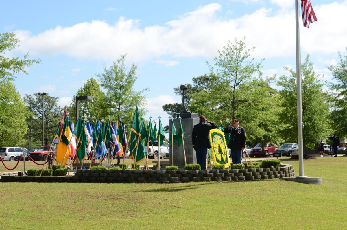 16th MP Brigade wreath laying ceremony | Article | The United States Army