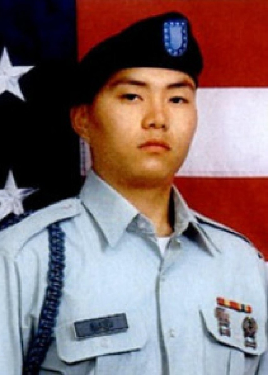 Remembering 'Honor and Courage' this Memorial Day | Article | The ...