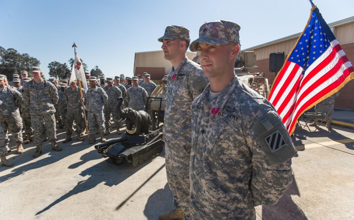Heroes recognized for valorous actions in combat | Article | The United ...