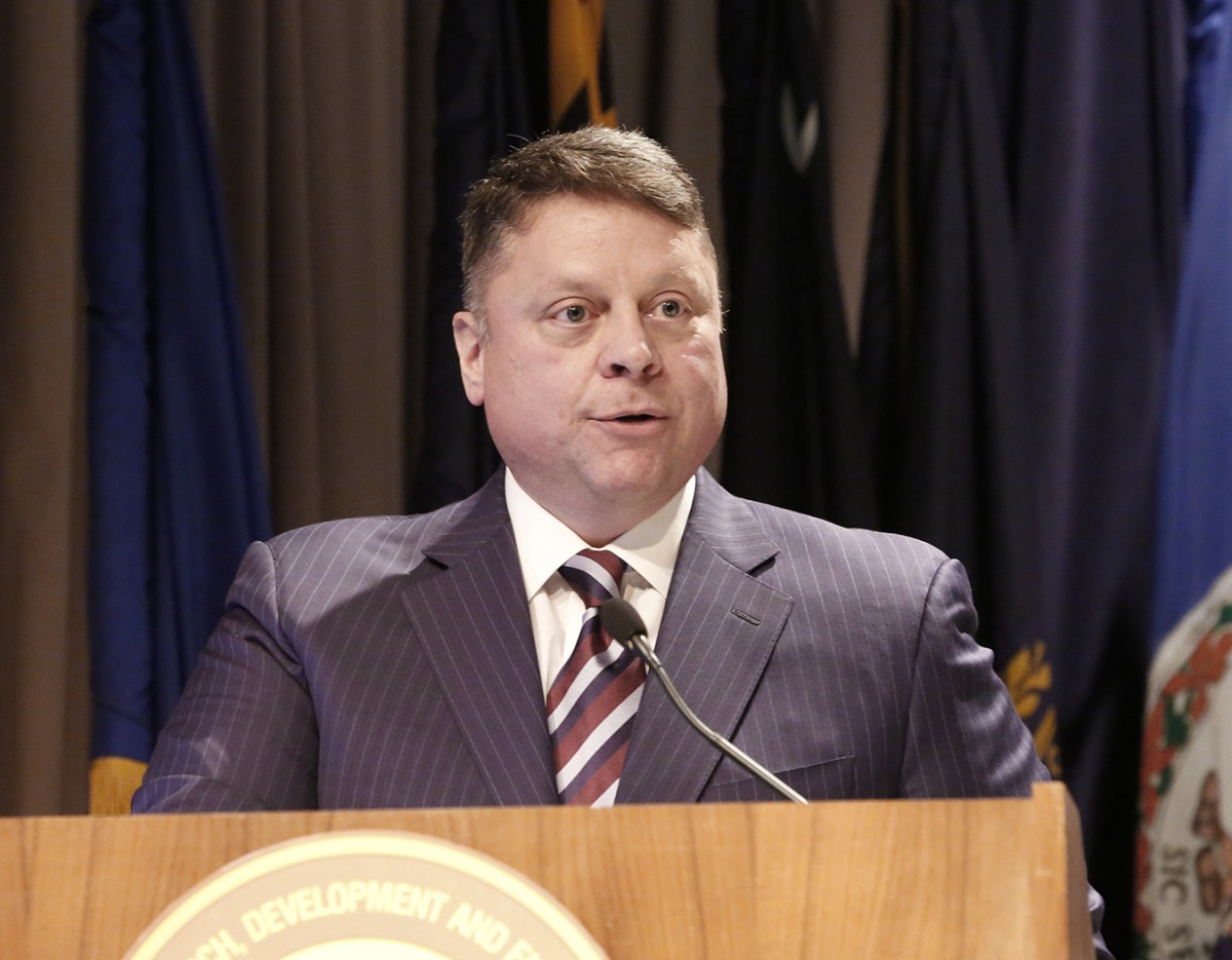 As 31-year career ends, ARDEC leader pays tribute to colleagues ...