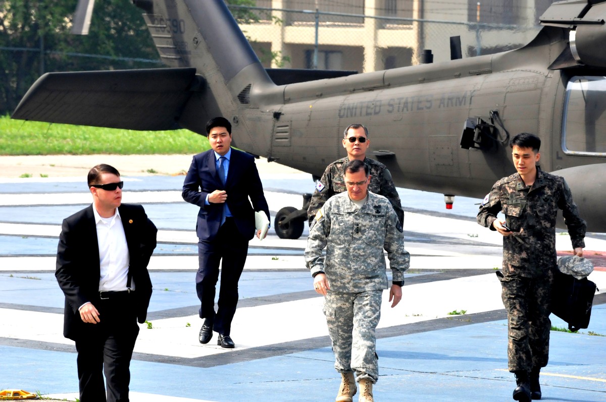 Gen. Scaparrotti visits Camp Casey | Article | The United States Army