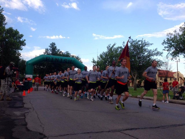 Fleet footed folks enjoy 35th Annual 'Diamond Brigade' Run | Article ...