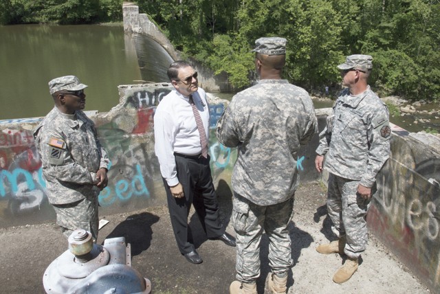 IMCOM Atlantic Region director visits APG | Article | The United States ...