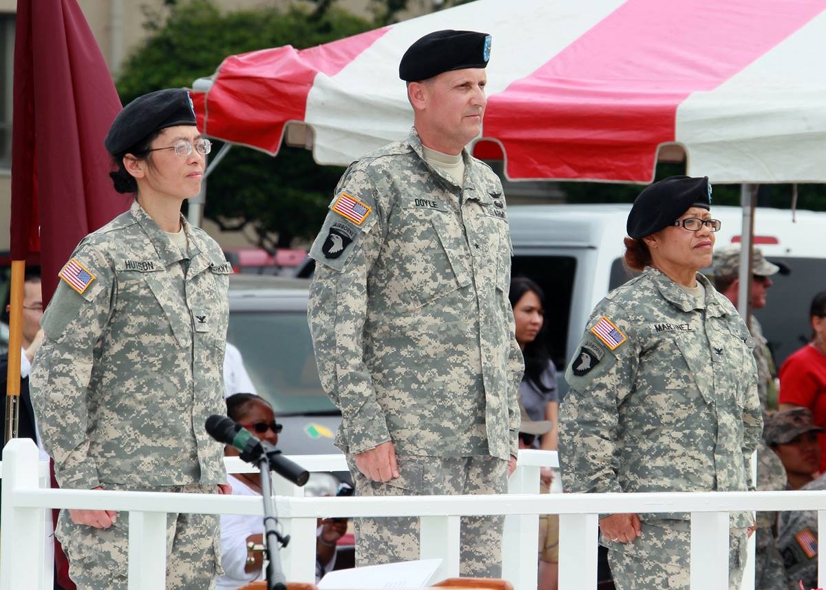 MEDDAC-Japan conducts Change of Command | Article | The United States Army