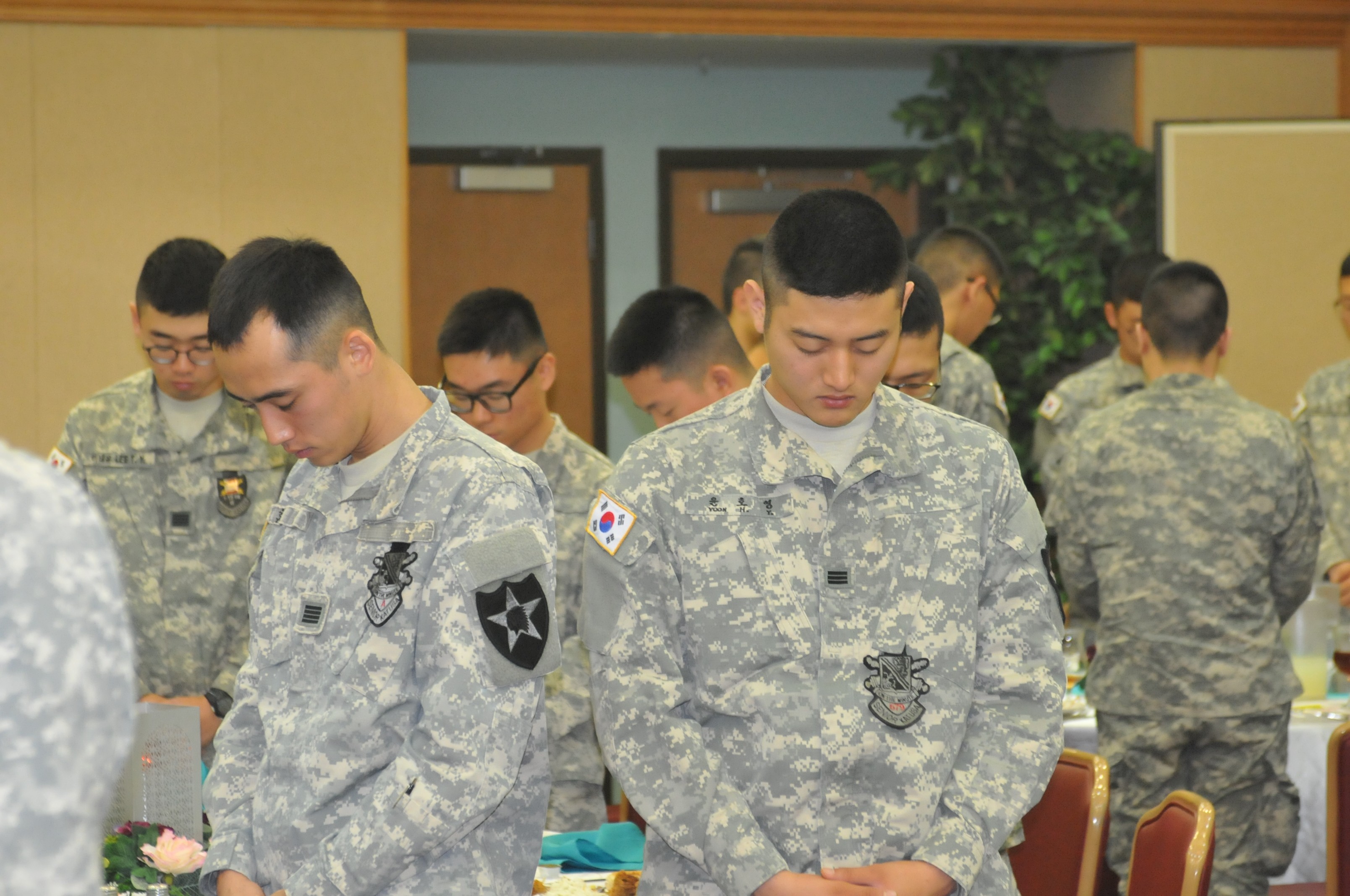 Thunder KATUSAs grow stronger through prayer luncheon | Article | The ...