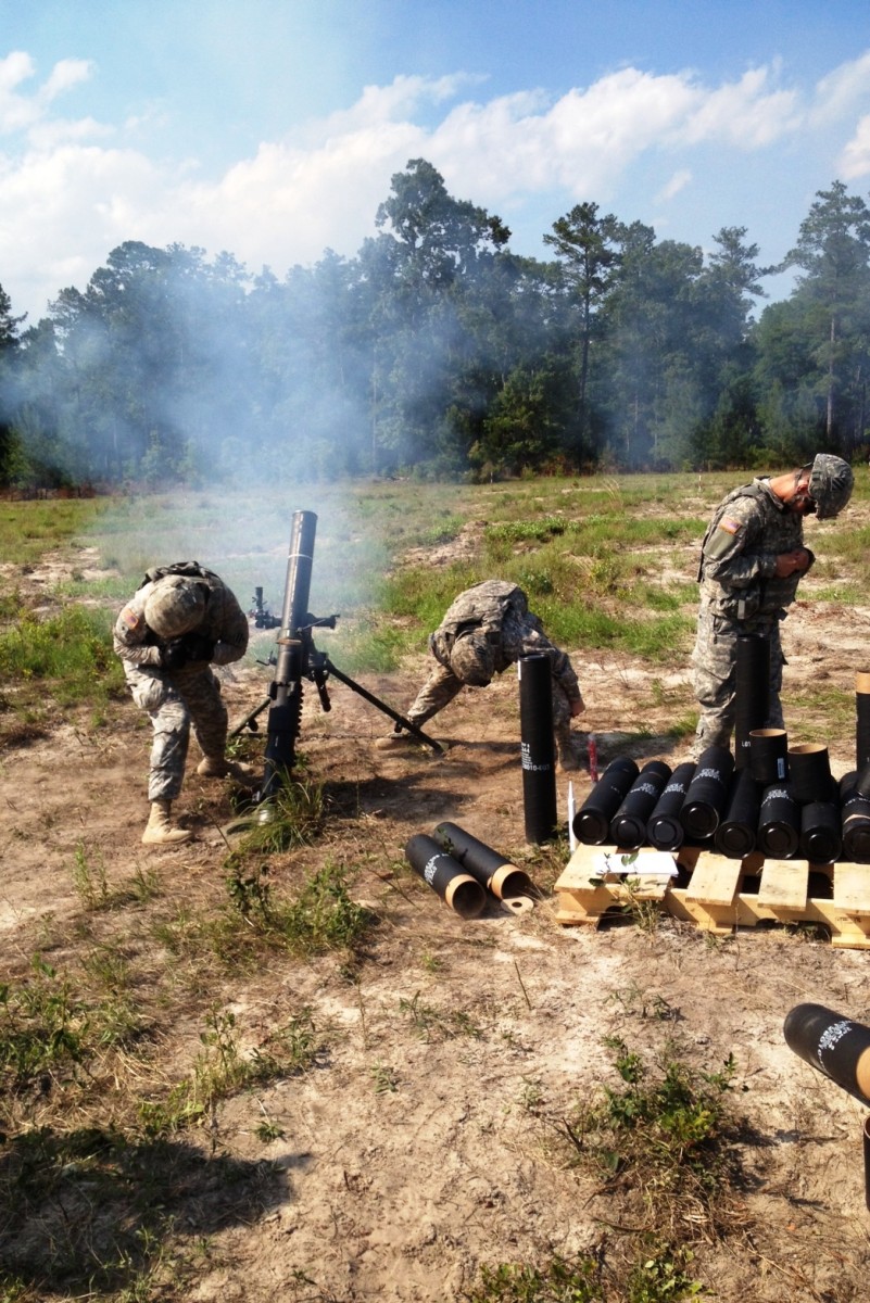 Mustangs certify on 120 mm mortar system to support reconnaissance ...