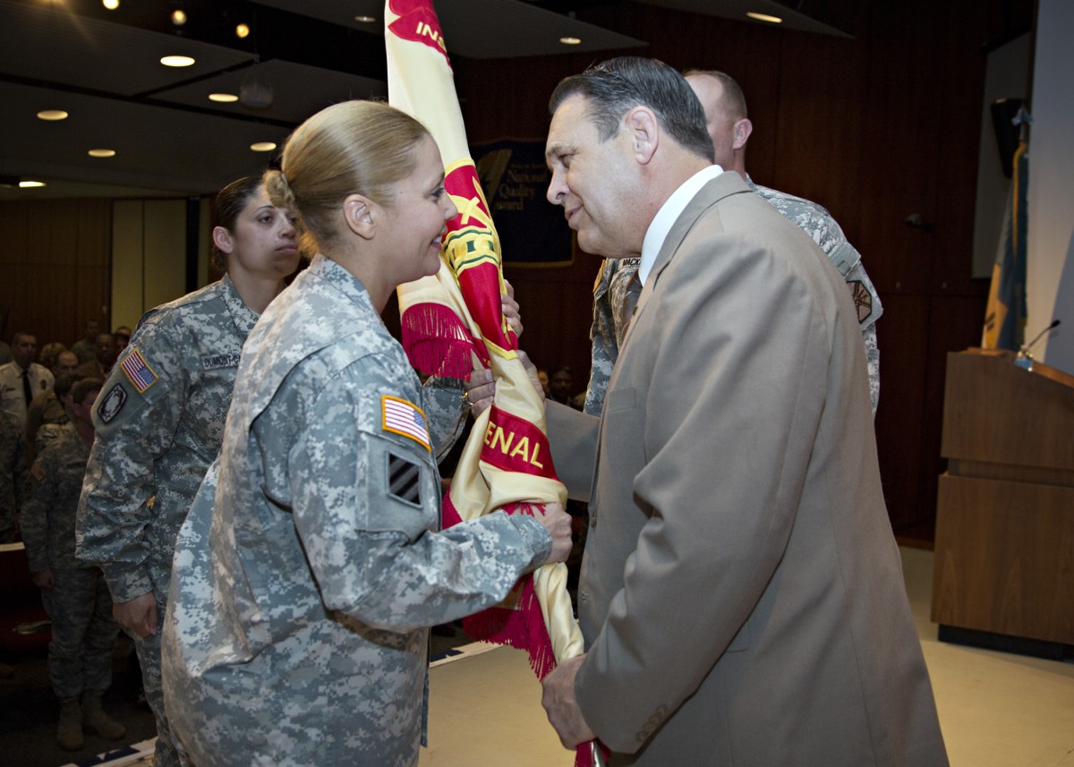 New garrison commander helps forge first all-female command pairing at ...