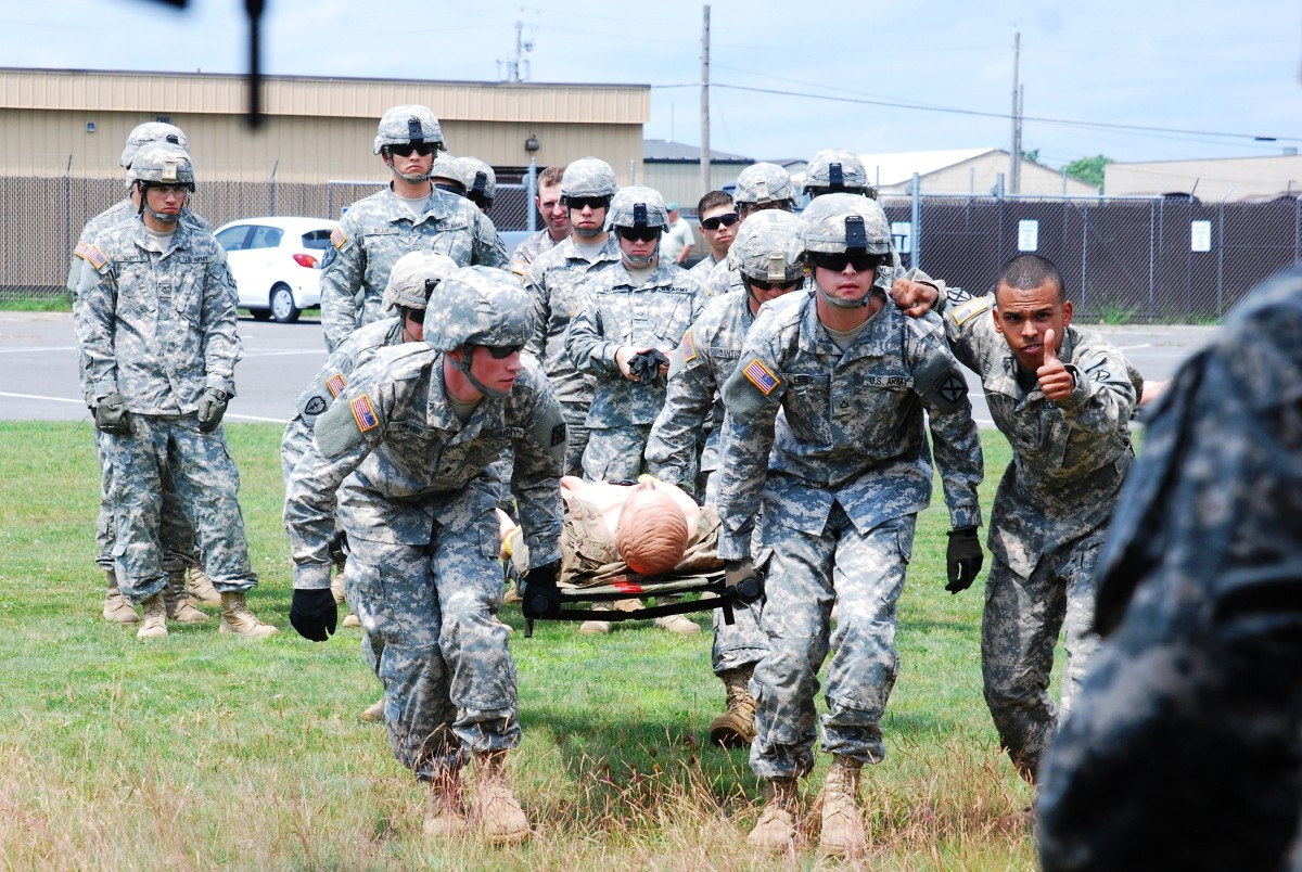 Medics train with medevac unit | Article | The United States Army