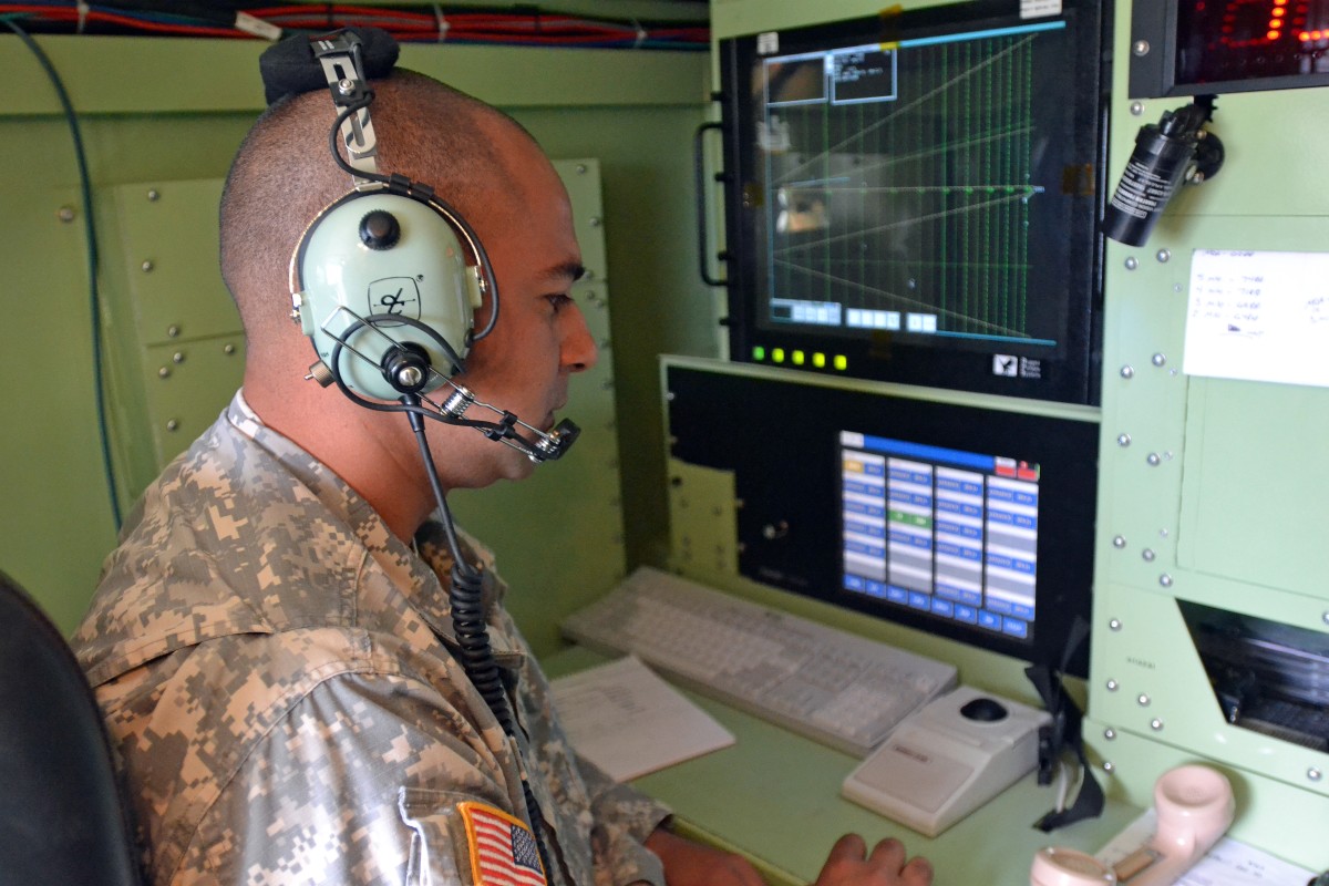 ATCs conduct blind approaches | Article | The United States Army