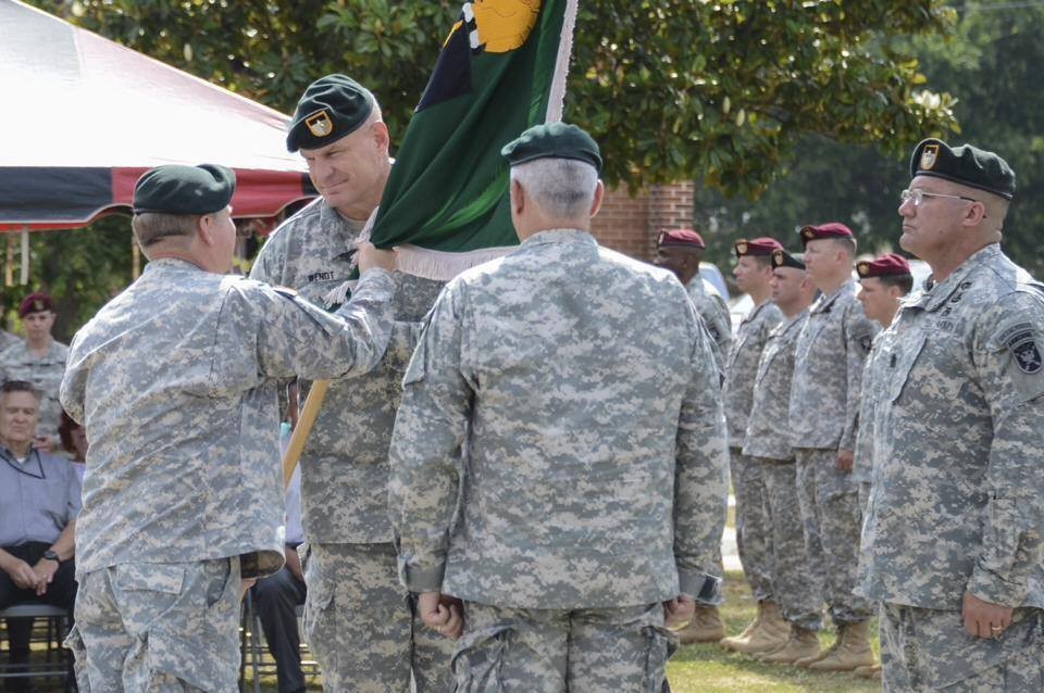 Wendt Takes Command of the Special Warfare Center and School | Article ...