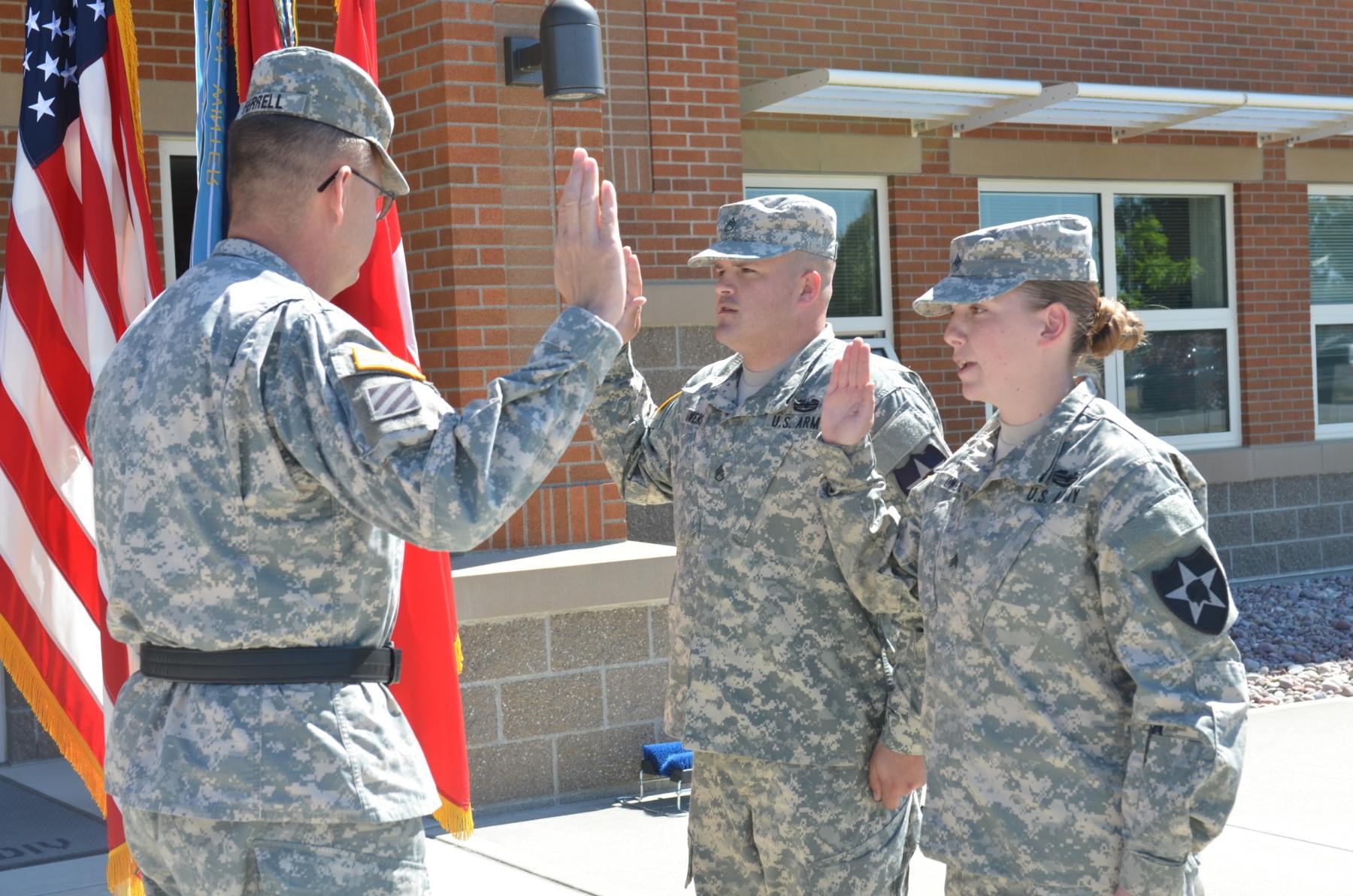 Arrowhead couple recommits to the Army together | Article | The United ...