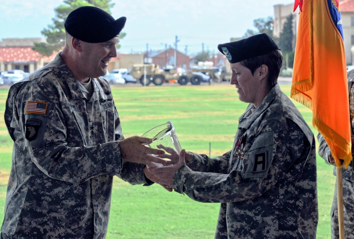 402nd Field Artillery Brigade receives new commander | Article | The ...