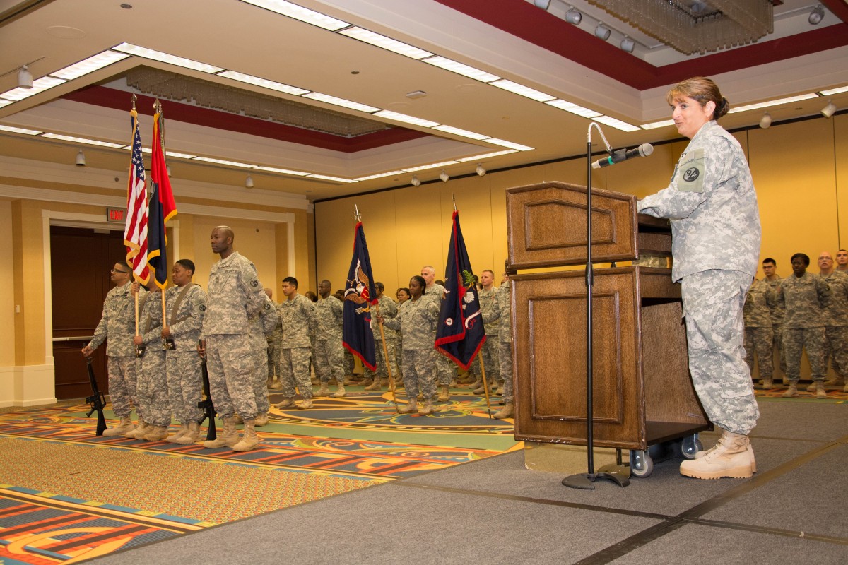 New leadership at 4th Brigade 94th Training Division | Article | The ...