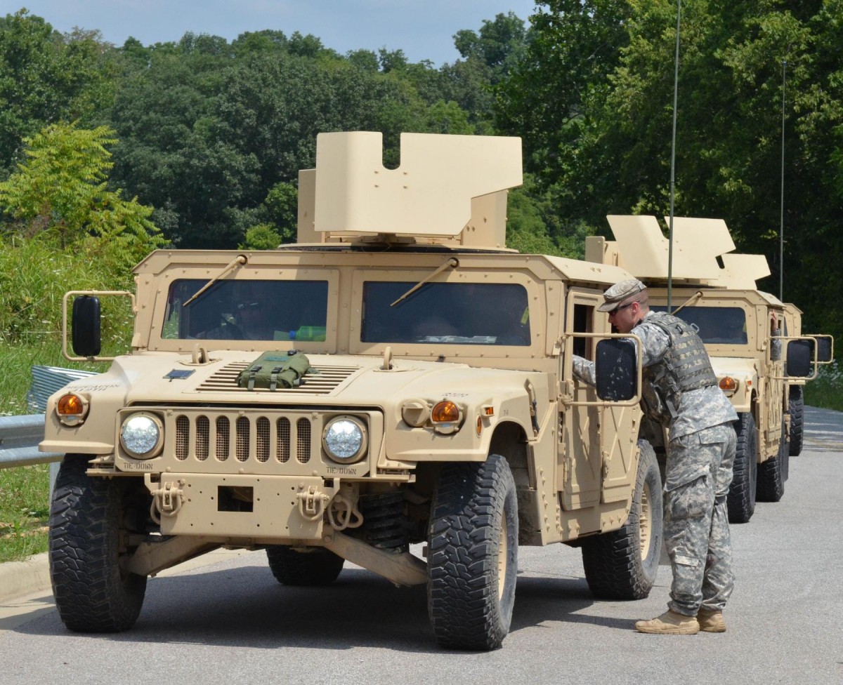 381st Military Police Company, Indiana Army National Guard, conducts ...