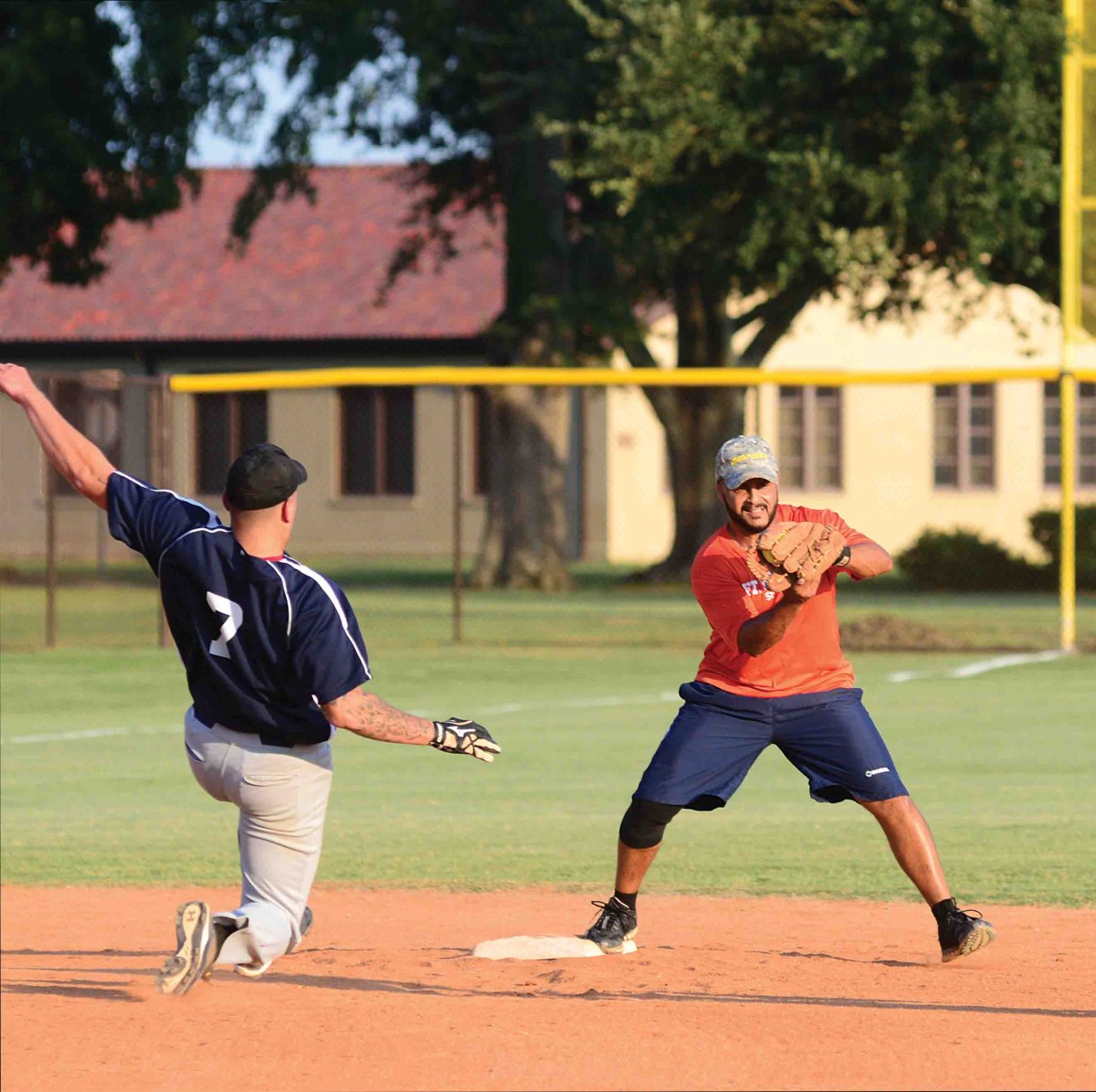 3/16 rides to victory over 198th in championship finale: Commander's ...