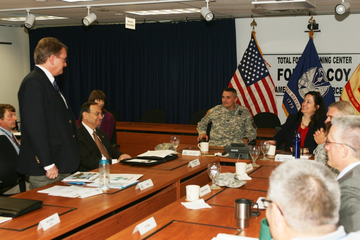 Distinguished Visitor at Fort McCoy | Article | The United States Army