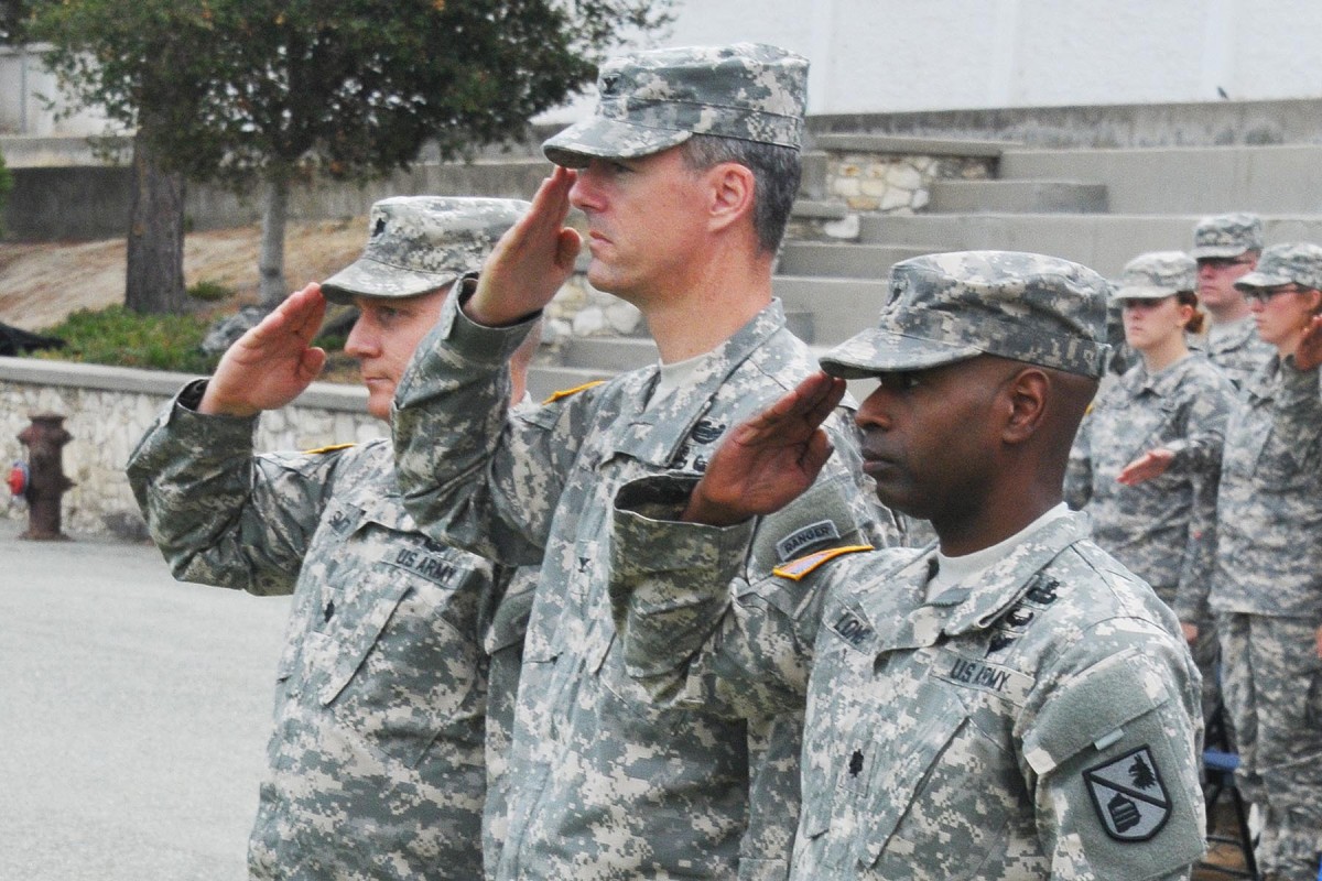 Army's 229th MI Battalion, Presidio of Monterey welcomes new leader ...