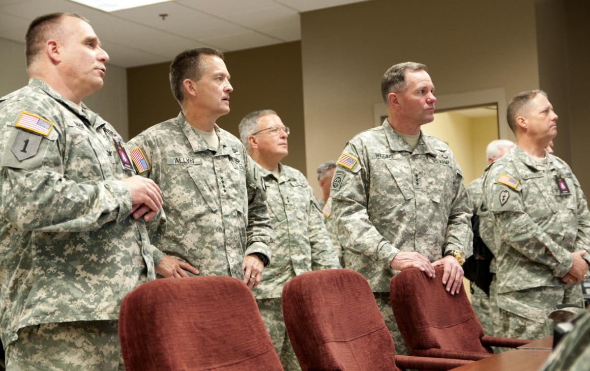 FORSCOM commander visits VR '14 | Article | The United States Army