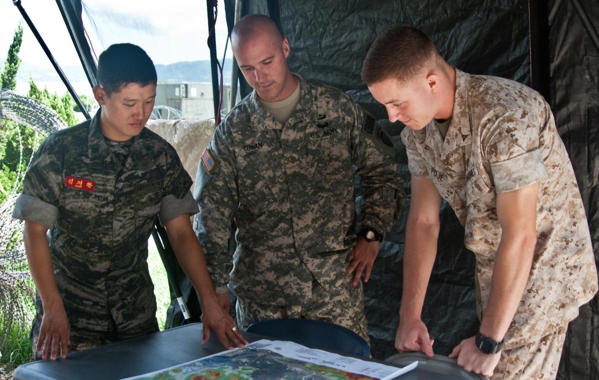Arctic Warriors participate in Exercise Ulchi-Freedom Guardian 2014 ...