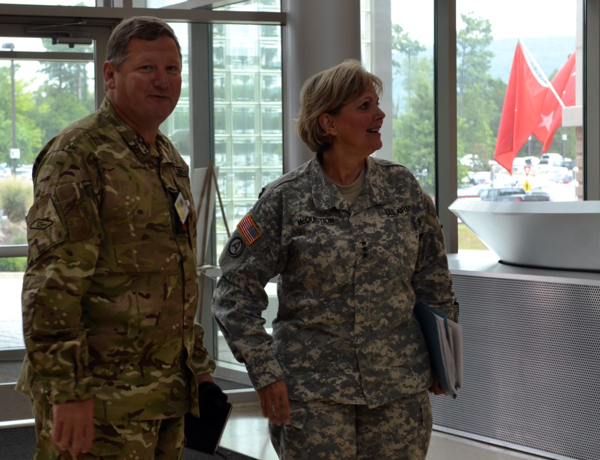 British chief of materiel visits AMC | Article | The United States Army