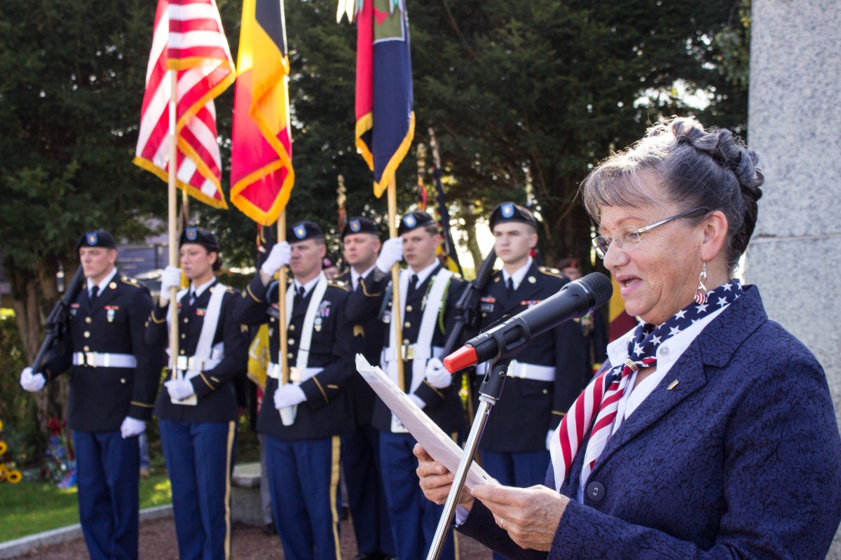 'Dragon' brigade color guard honors fallen in Belgium | Article | The ...