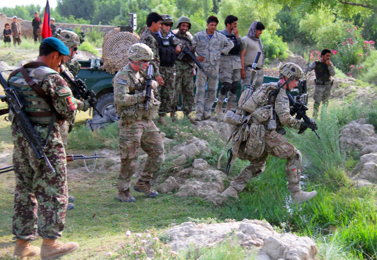 101st HQ deploying to Liberia in response to Ebola epidemic | Article ...