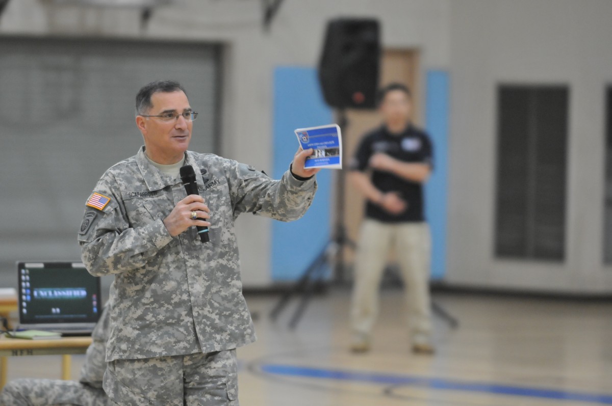USFK command team visits Camp Casey to discuss SHARP | Article | The ...