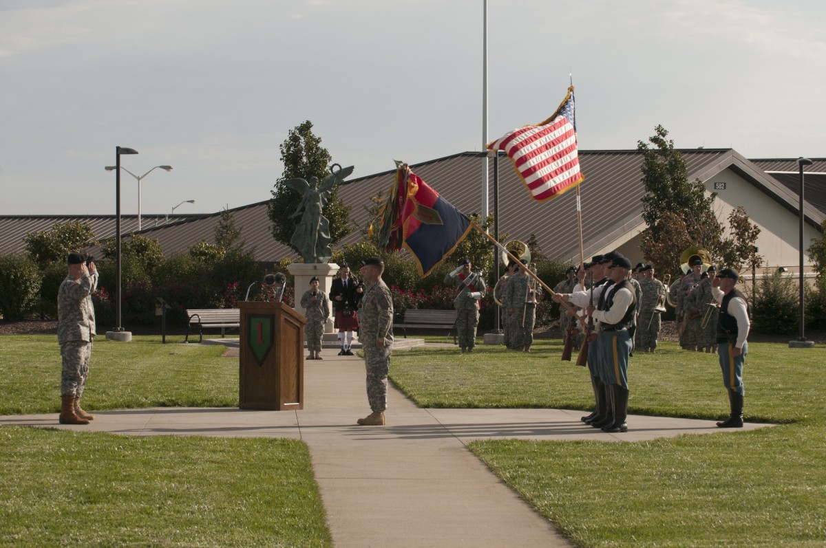 'Big Red One' HQ cases colors at Fort Riley, prepares to do 'what the ...