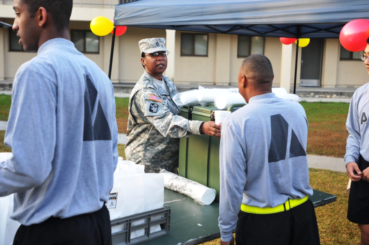 Grab your meal from Thunder Express | Article | The United States Army