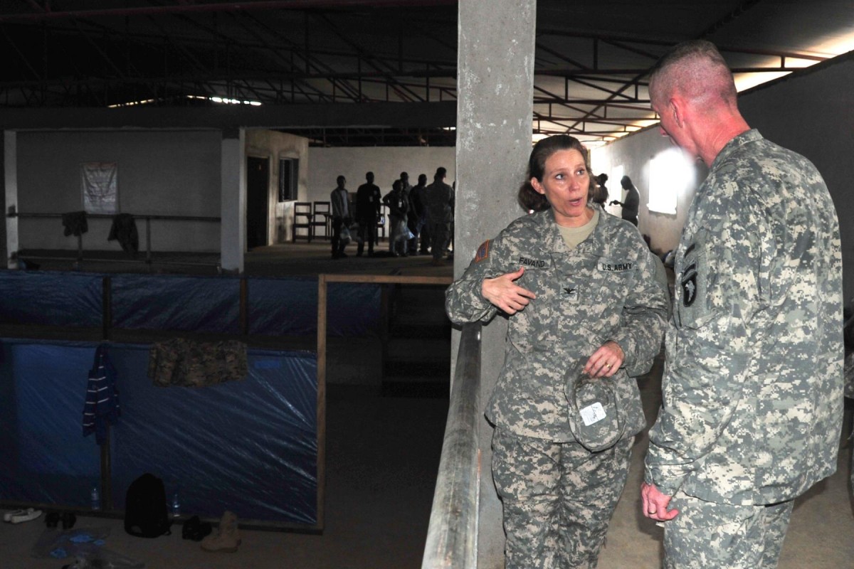 Operation United Assistance Soldiers train first class of Ebola ...