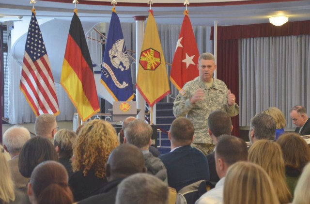 IMCOM commander visits Rheinland-Pfalz | Article | The United States Army
