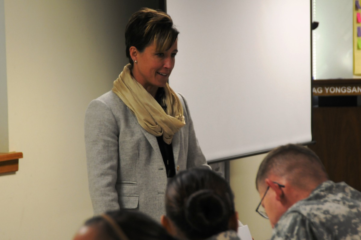 Soldiers attend Master Resilience Trainer Course | Article | The United ...