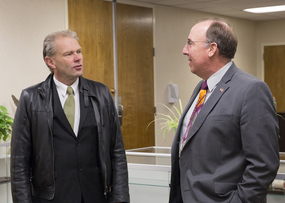 Norwegian defense personnel visit Picatinny | Article | The United ...