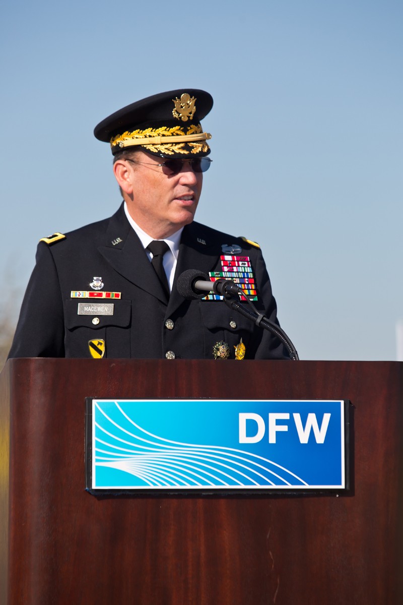 Welcome Home a Hero displays at Dallas-Fort Worth Airport commemorate ...