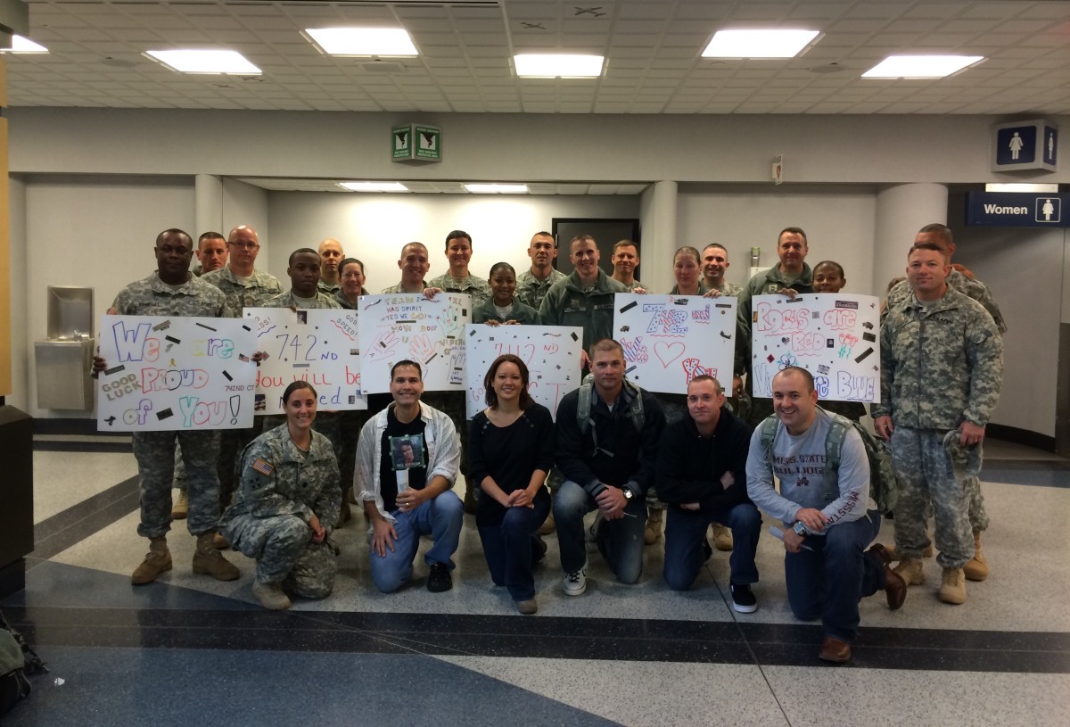 Contracting Soldiers deploy to support CENTCOM mission in Kuwait, Qatar ...